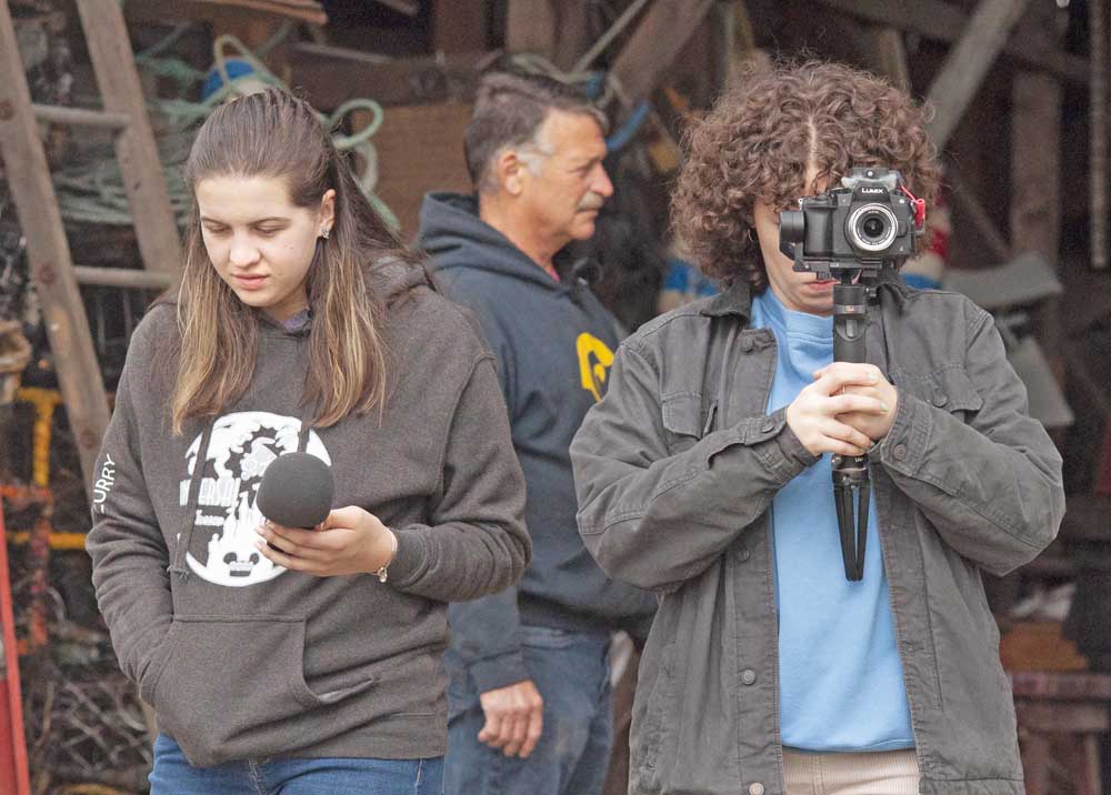 Old stories, modern tech: Students chronicle Ilwaco’s history | Chinook ...