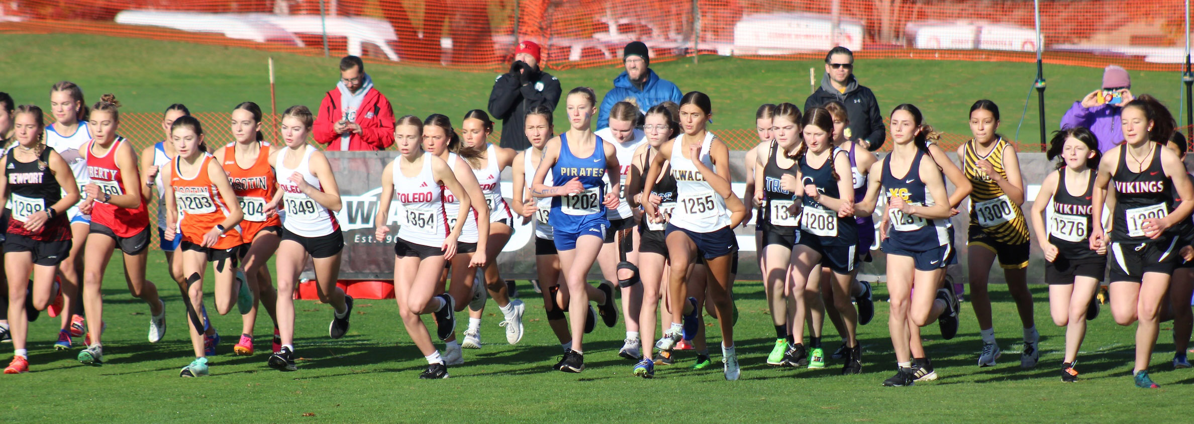 Ilwaco’s Linquist ninth at state cross country; Coach signals reason ...